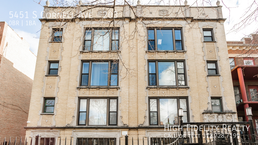 5451 S Cornell Ave - Chicago, IL | ApartmentAdvisor