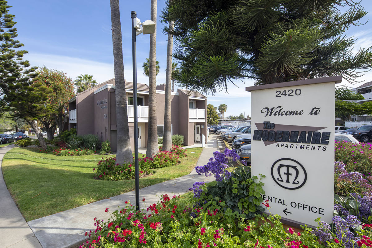 2420 Cardinal Drive - San Diego, CA | ApartmentAdvisor