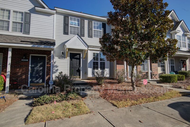 11215 Grass Field Road - Charlotte, NC | ApartmentAdvisor