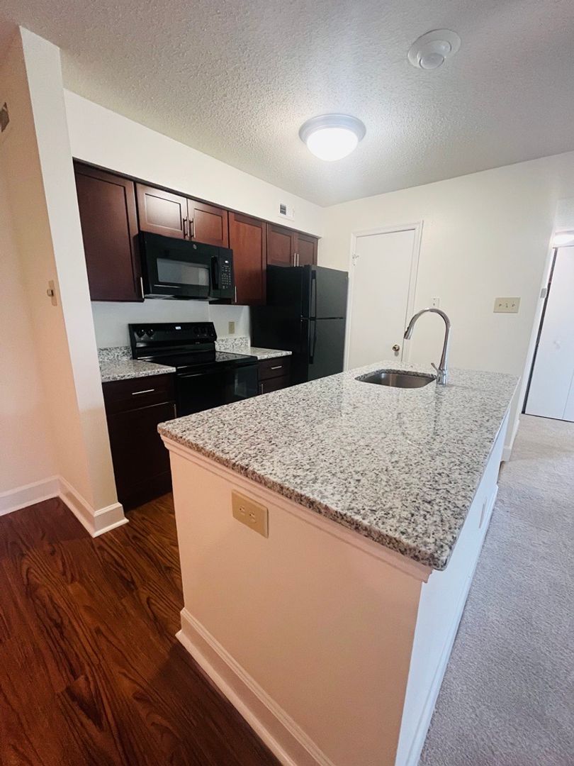 Apartments at Sunset - Frederick, MD | ApartmentAdvisor